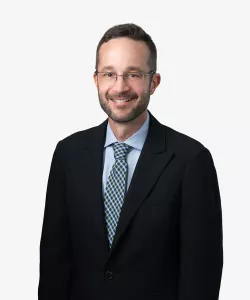 California Passes New Law Raising Minimum Wage for Health Care Workers ...